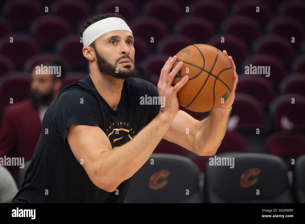Cleveland Cavaliers' Larry Nance Jr. warms up before an NBA basketball ...