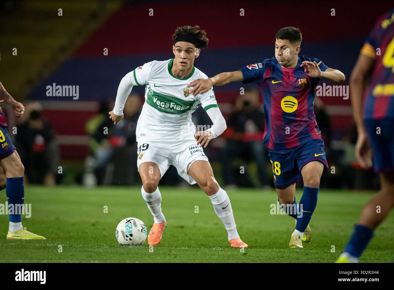 Hector Fort (Elche CF) controls the ball during a La Liga EA Sports ...