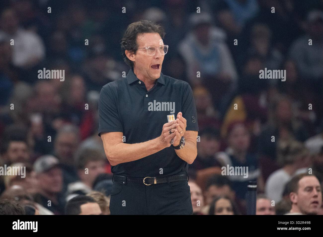 Atlanta Hawks head coach Quin Snyder cheers for his team during the ...
