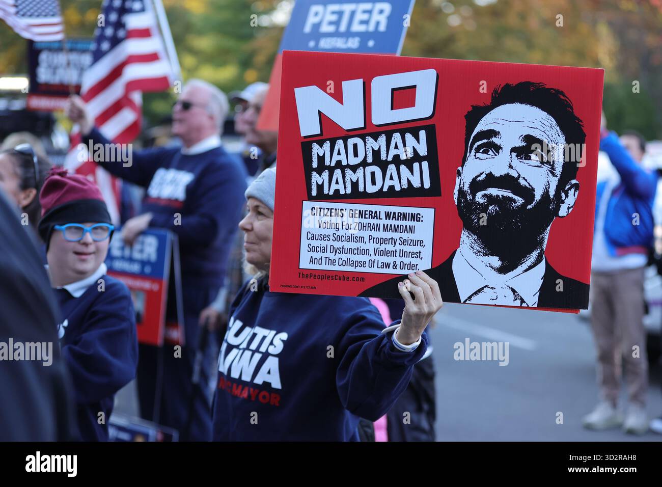 QUEENS, NEW YORK – NOVEMBER 2, 2025: Mayoral candidate and Guardian ...