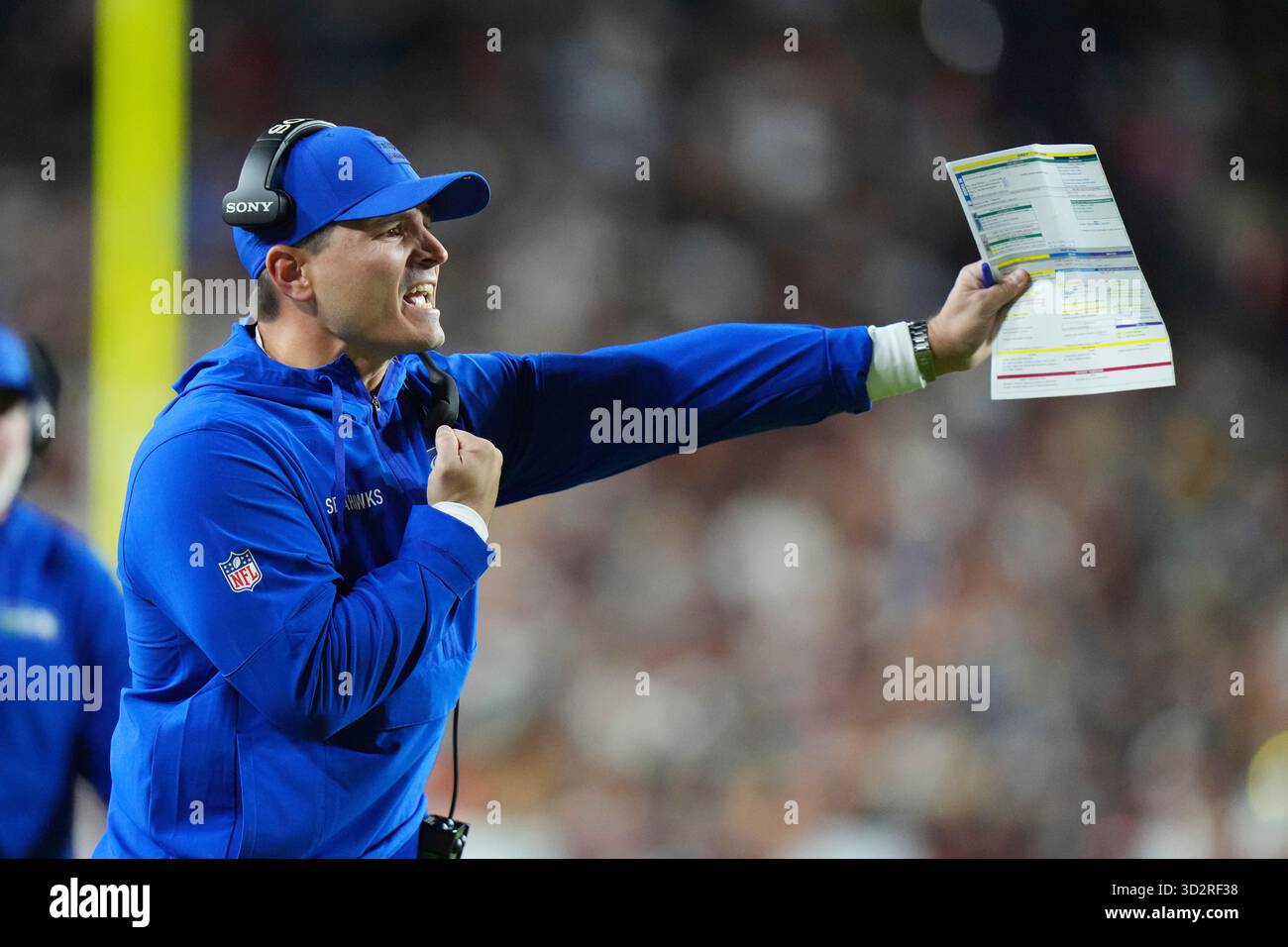 Seattle Seahawks head coach Mike Macdonald on the sidelines during the ...