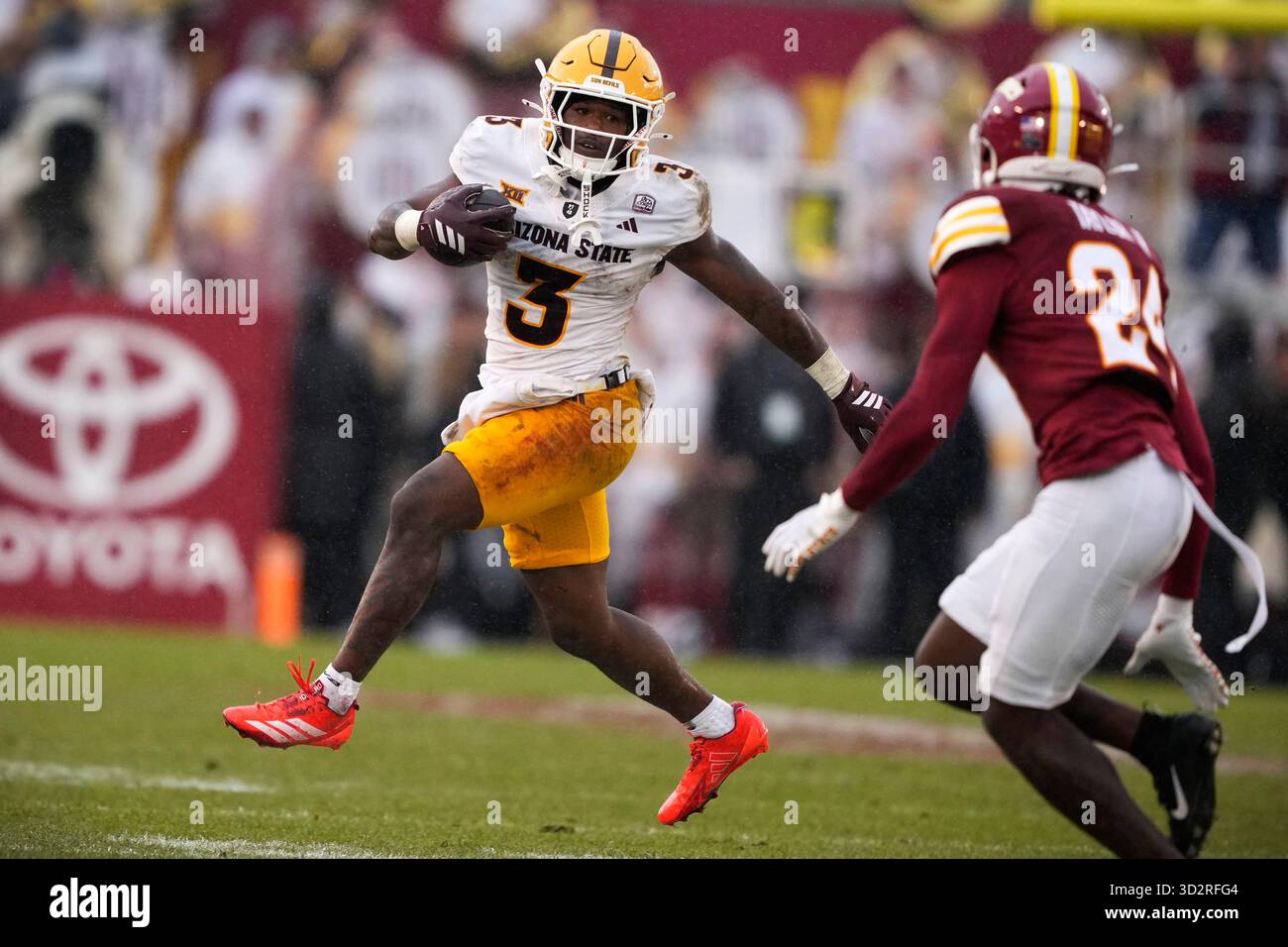 Arizona State running back Raleek Brown runs up field during the second ...