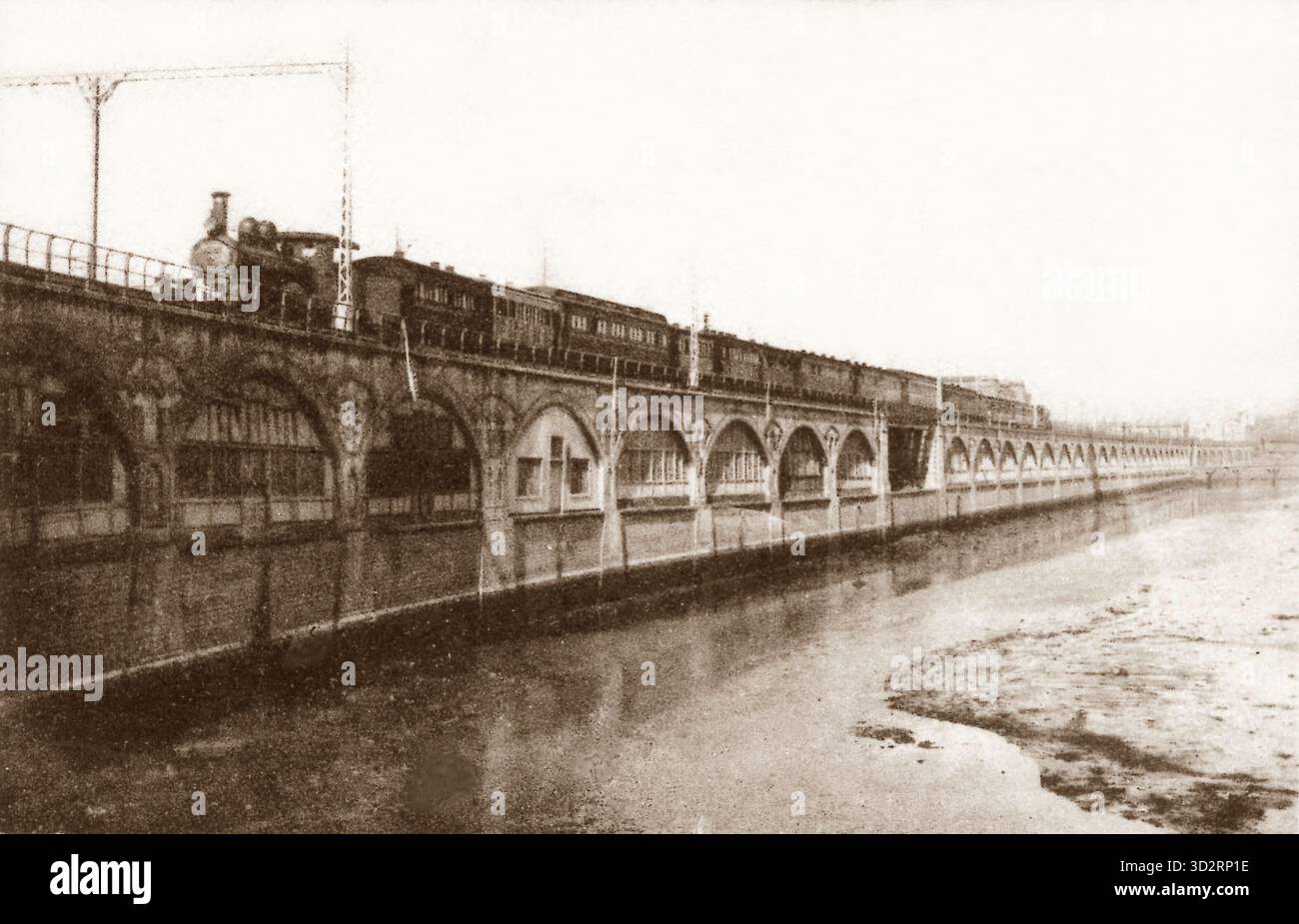 Vintage photo of Outer Moat River and Uchiyamashita-cho Bridge (present ...