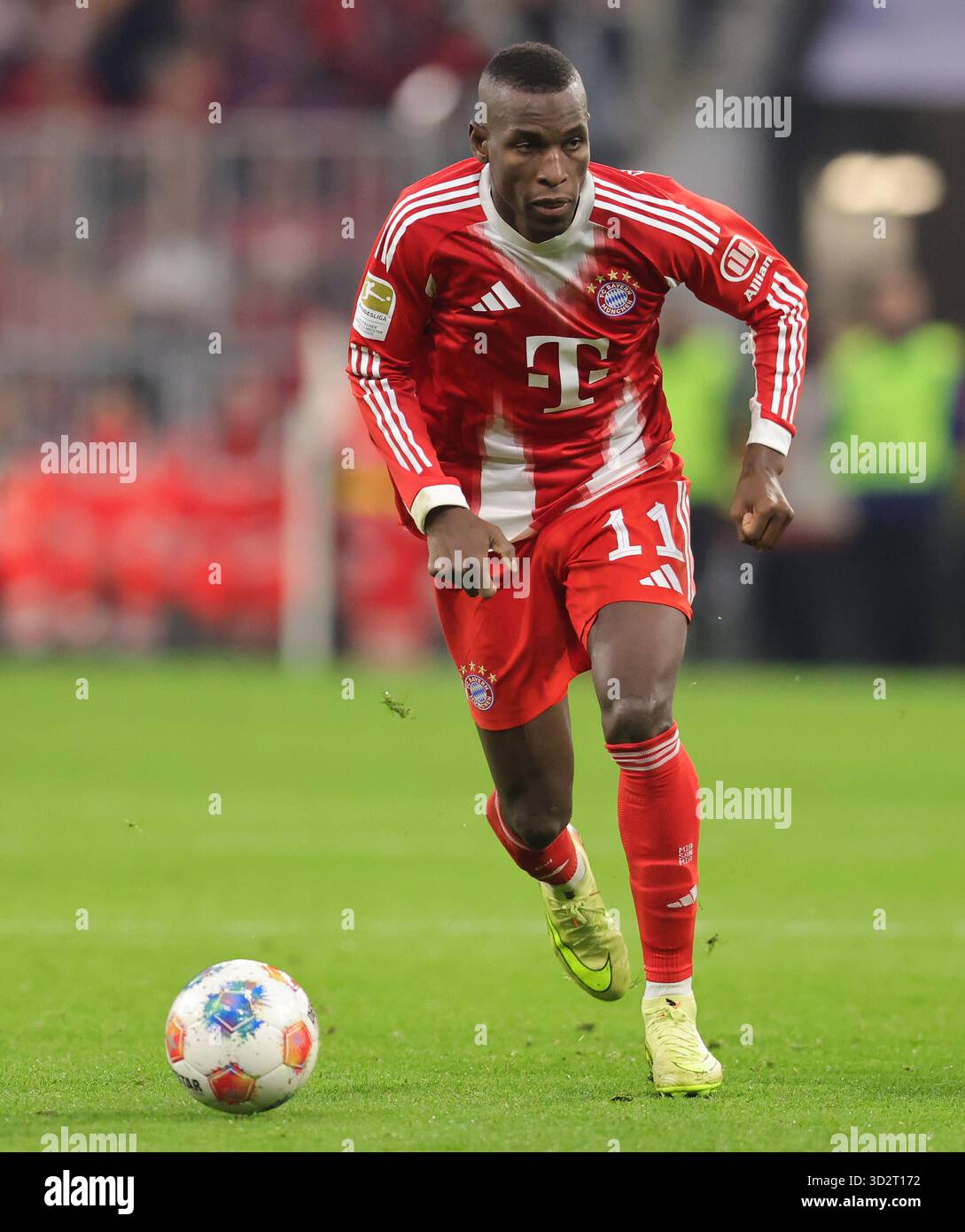 firo: 01.11.2025, Football, Soccer, 1st League, Bundesliga, 2025/2026 ...