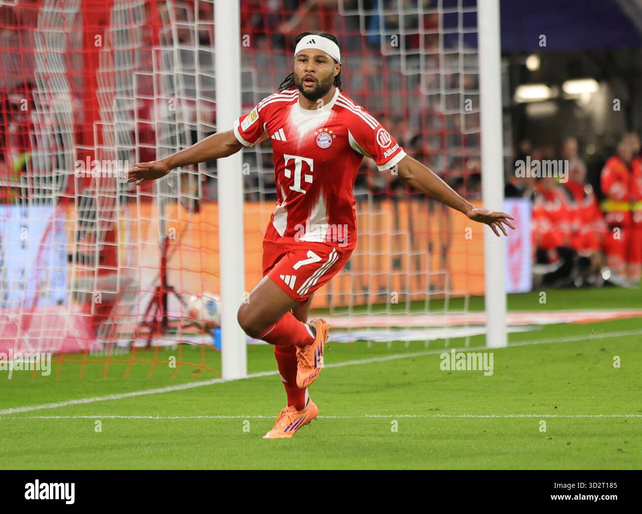 firo: 01.11.2025, Football, Soccer, 1st League, 1st Bundesliga, 2025/ ...