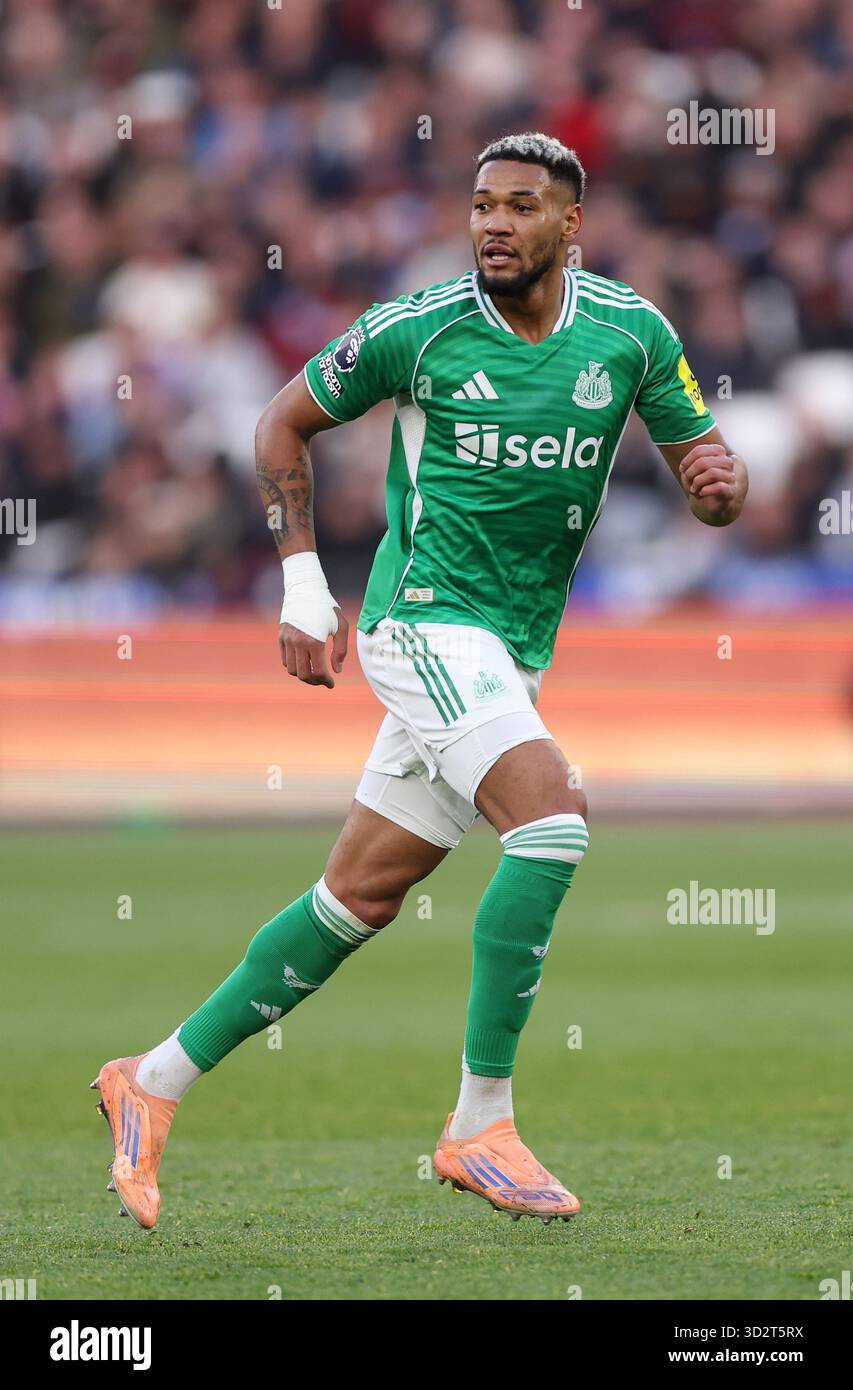London, England, 2nd November 2025. Joelinton of Newcastle during the ...