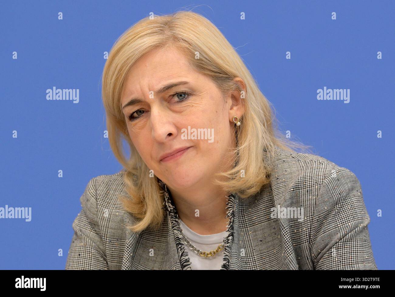 Bundesgesundheitsministerin Nina WARKEN , CDU , 09.10.2025 Nina WARKEN ...