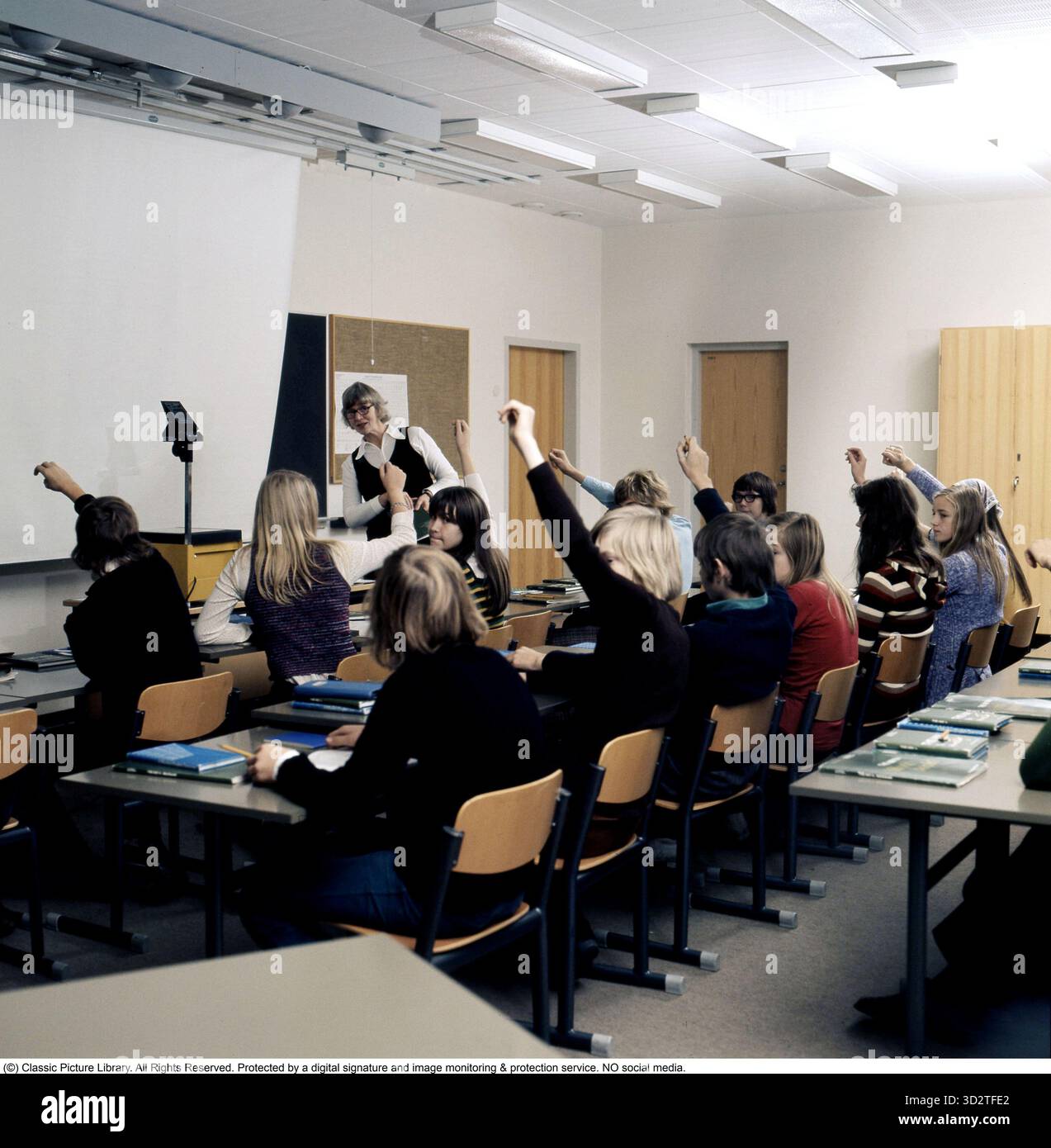 1970s school class hi-res stock photography and images - Alamy