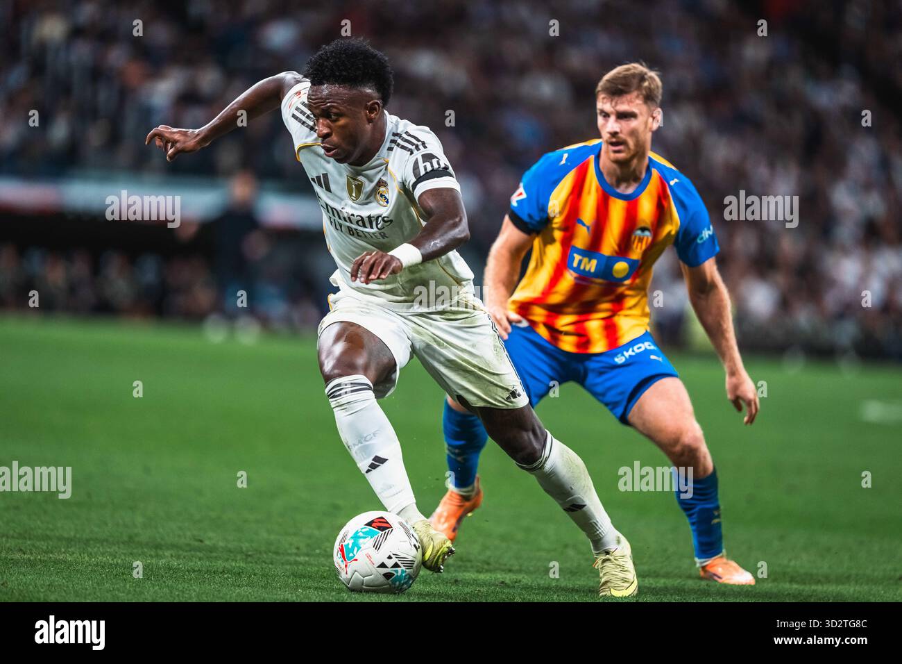 Vinicius Junior of Real Madrid dribbling during the Spanish ...
