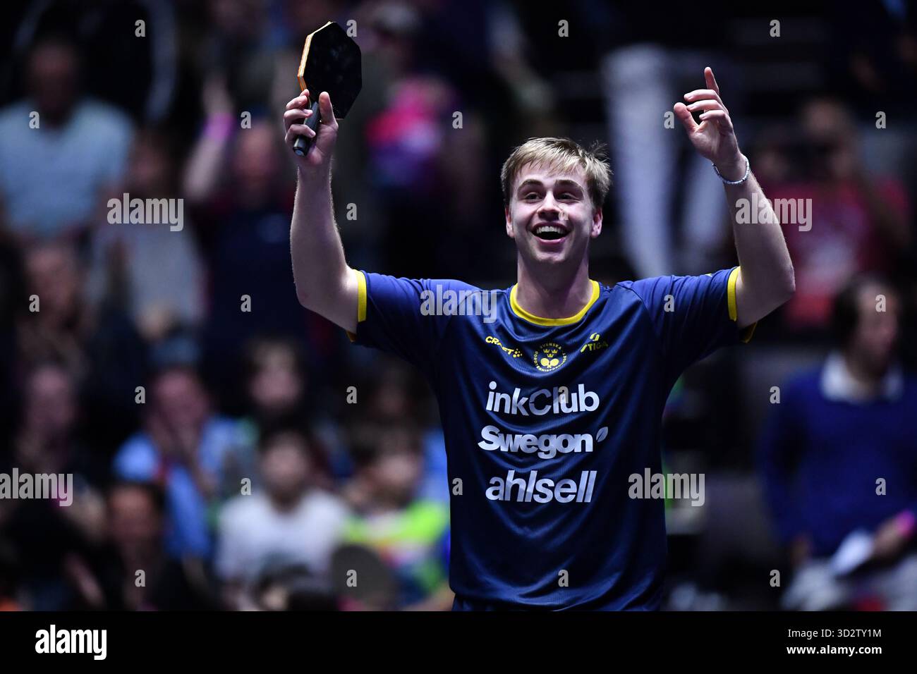 (251103) -- MONTPELLIER, Nov. 3, 2025 (Xinhua) -- Truls Moregard of ...