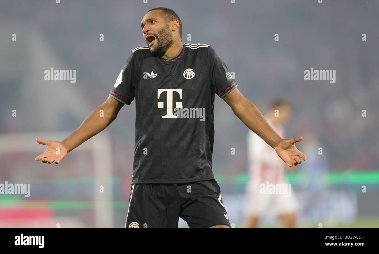 firo: 29.10.2025 Football: DFB Cup 1.FC Cologne - FC Bayern Munich ...