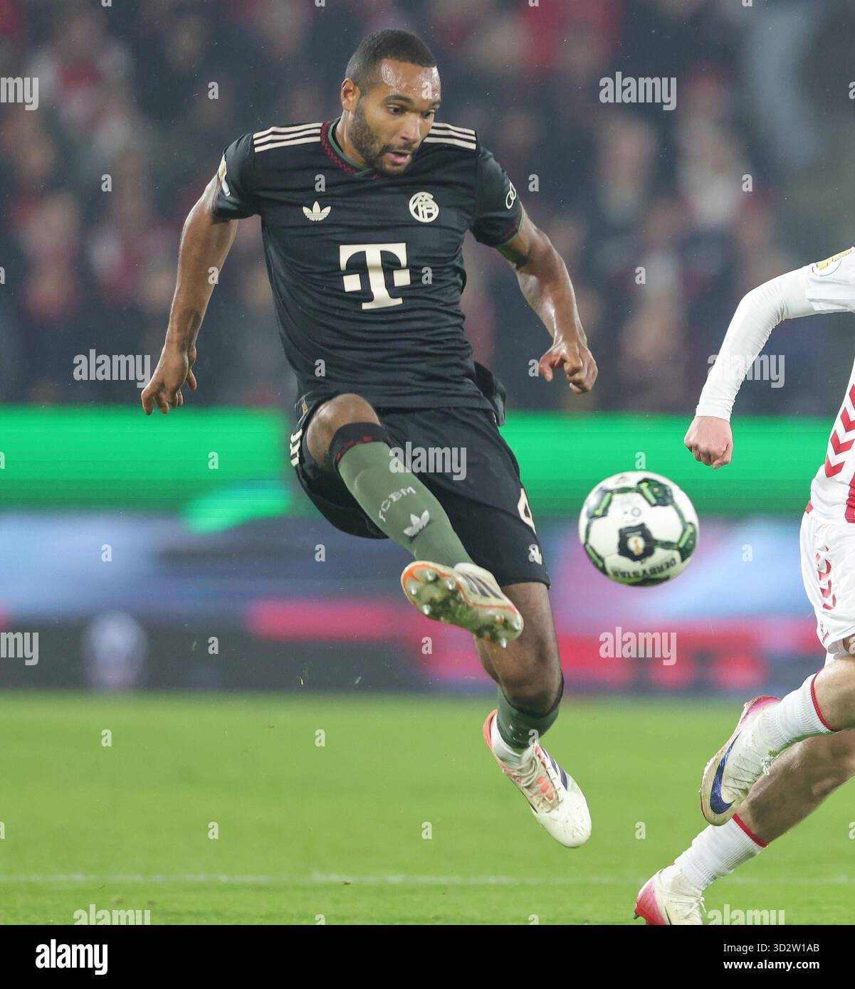 firo: 29.10.2025 Football: DFB Cup 1.FC Cologne - FC Bayern Munich ...