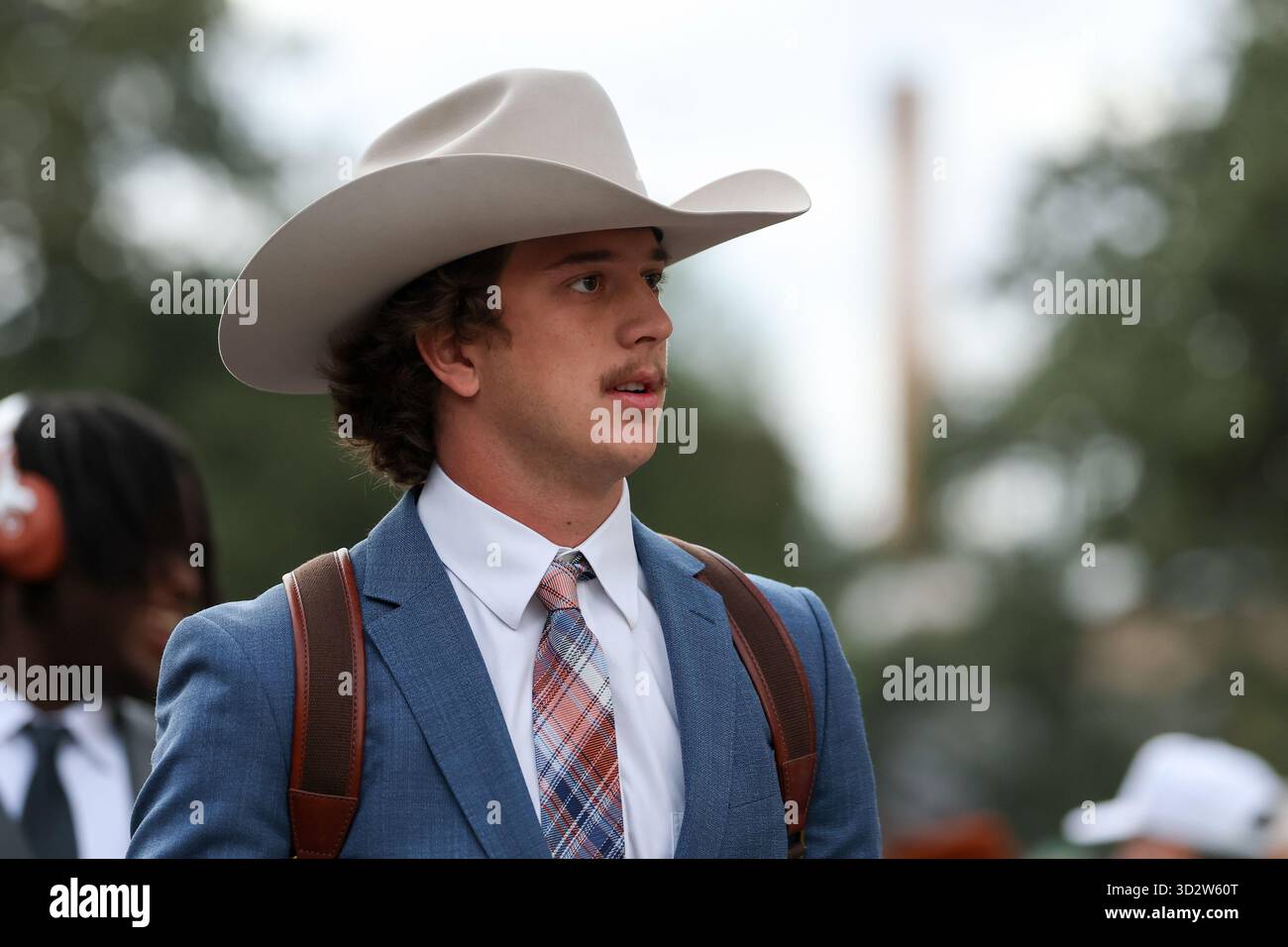 AUSTIN, TX - NOVEMBER 01: Wide receiver Parker Livingstone #13 of the ...