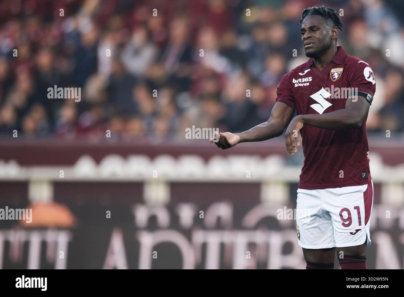 Duvan Zapata of Torino FC looks dejected during the Serie A football ...