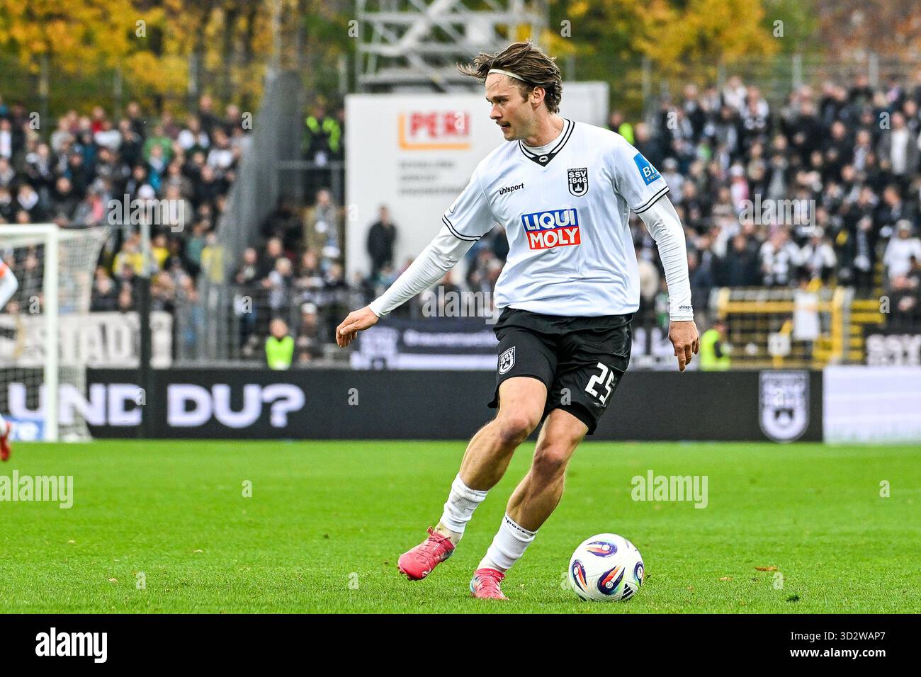 01.11.2025, Donaustadion, Ulm, GER, 3. League, SSV Ulm 1846 vs ...