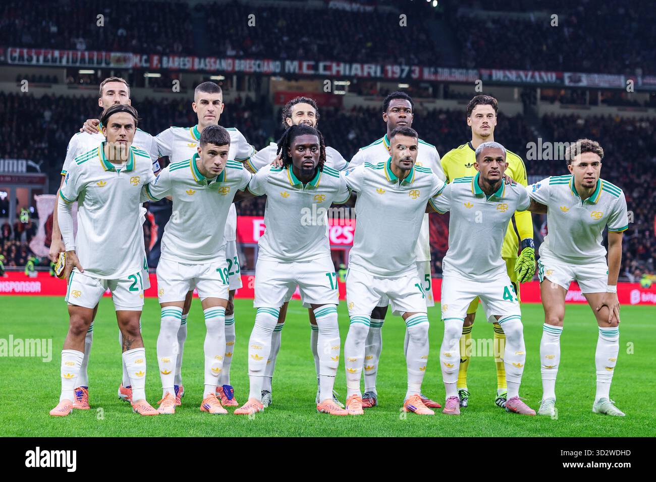 AS Roma players line up during Serie A 2025/26 football match between ...