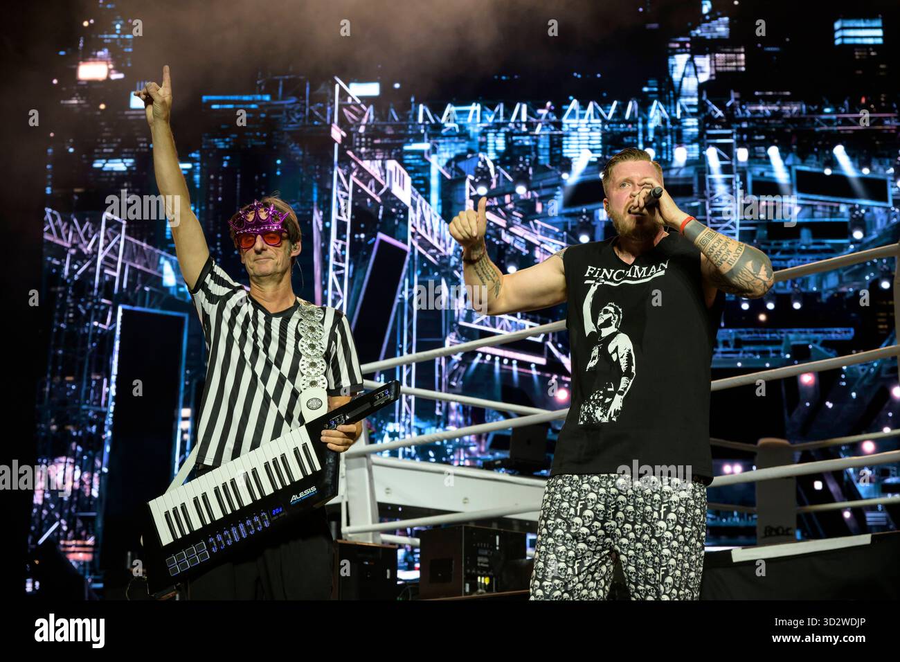 FINCH Arena Tour 2025 live in der Olympiahalle, München am 3.10.2025 ...