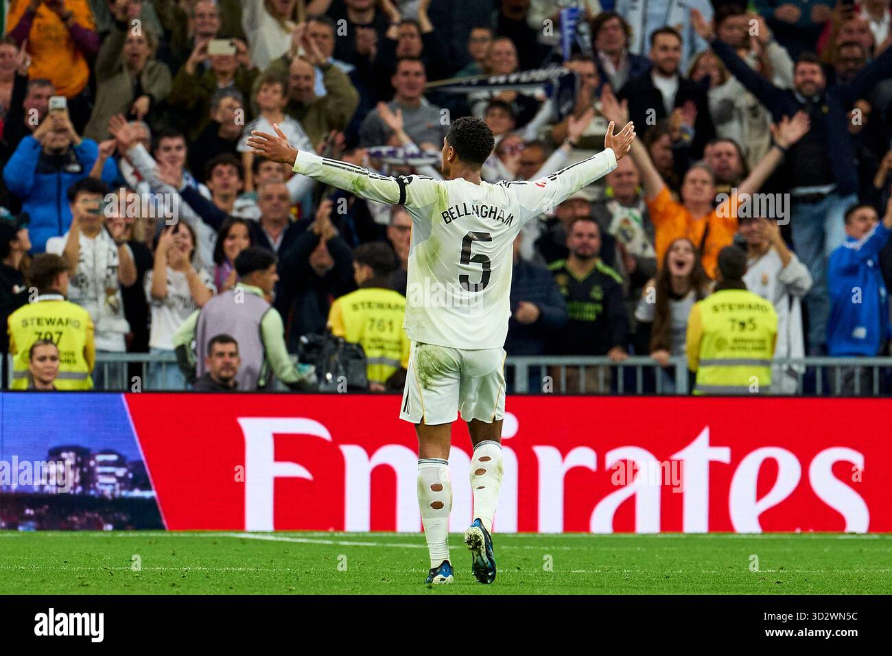 Jude Bellingham of Real Madrid CF celebrates his goal during the LALIGA ...