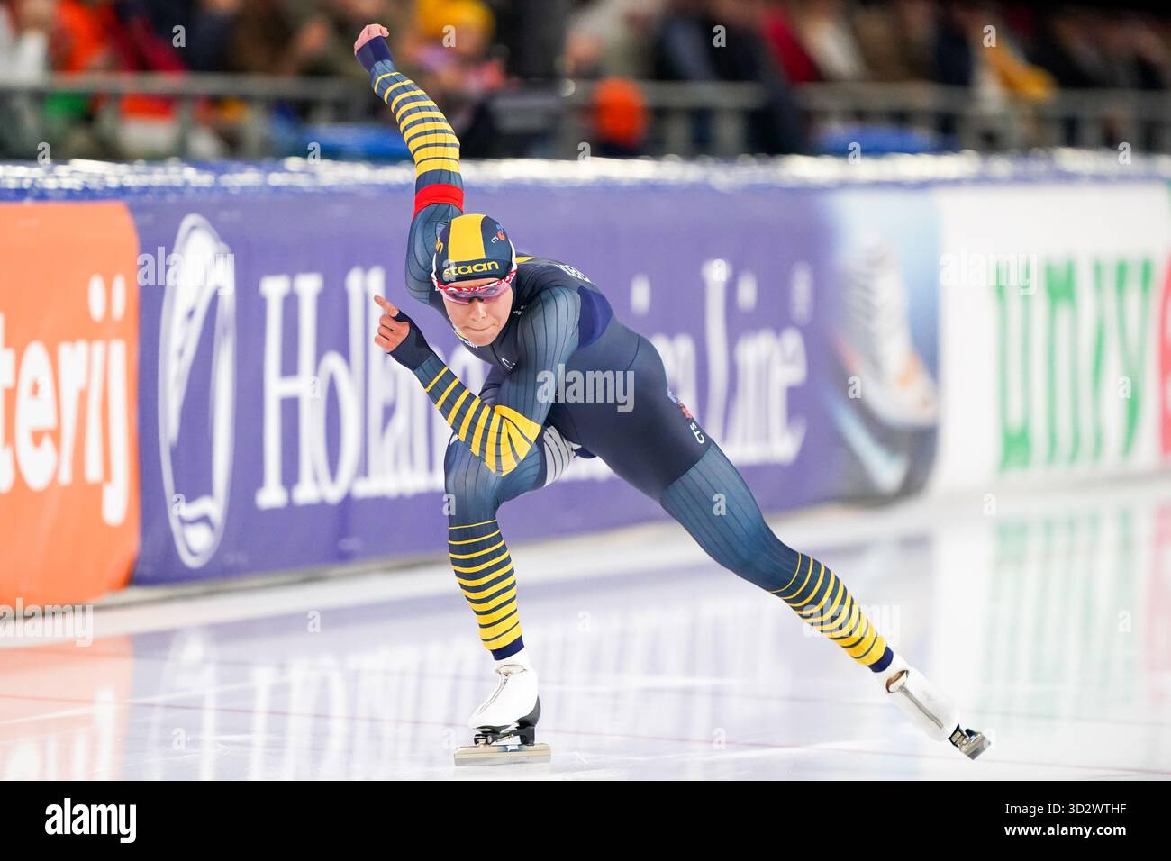 HEERENVEEN, NETHERLANDS - NOVEMBER 2: Anna Boersma of Team Staan CTS ...