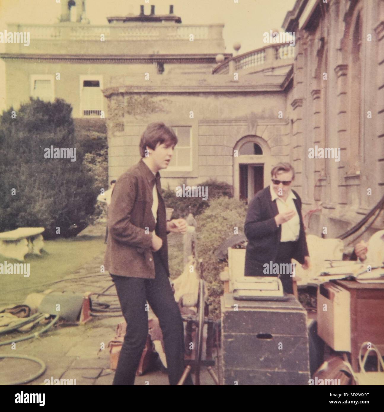 1965 beatles hi-res stock photography and images - Alamy