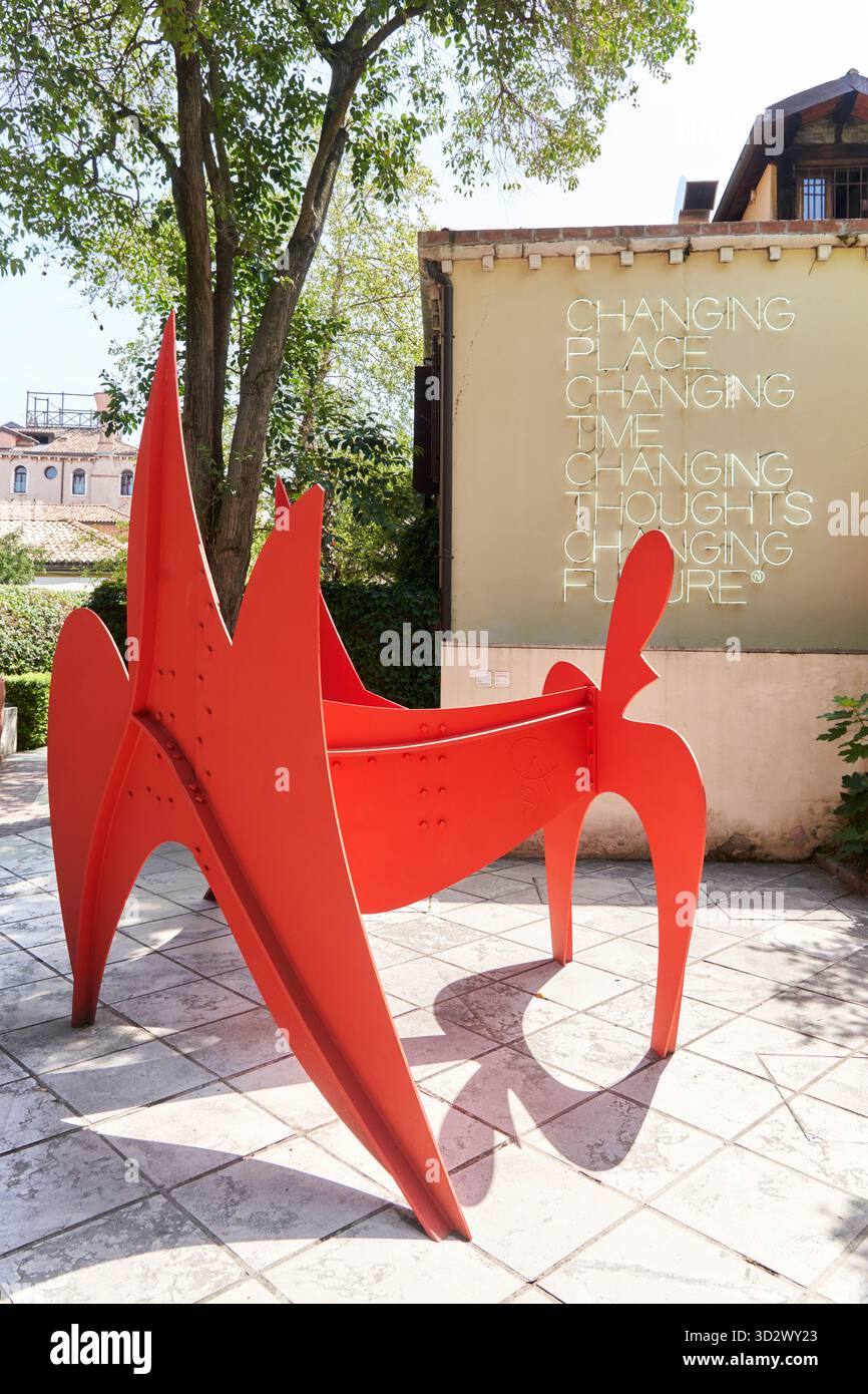 Steel cow hi-res stock photography and images - Alamy