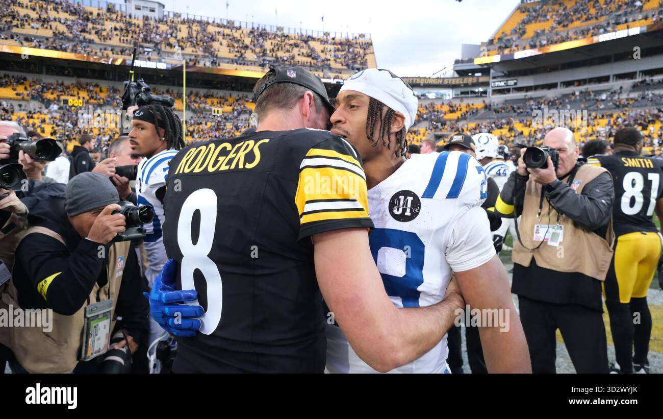 Nov 2, 2025: Aaron Rodgers #8, and Jonathan Taylor #28 during the 2025 ...