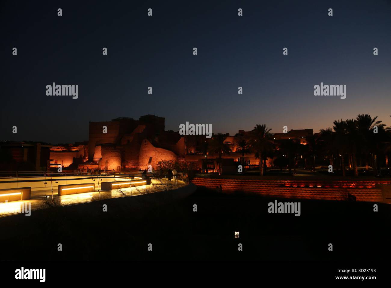 (251103) -- DIRIYAH, Nov. 3, 2025 (Xinhua) -- This photo taken on Oct ...