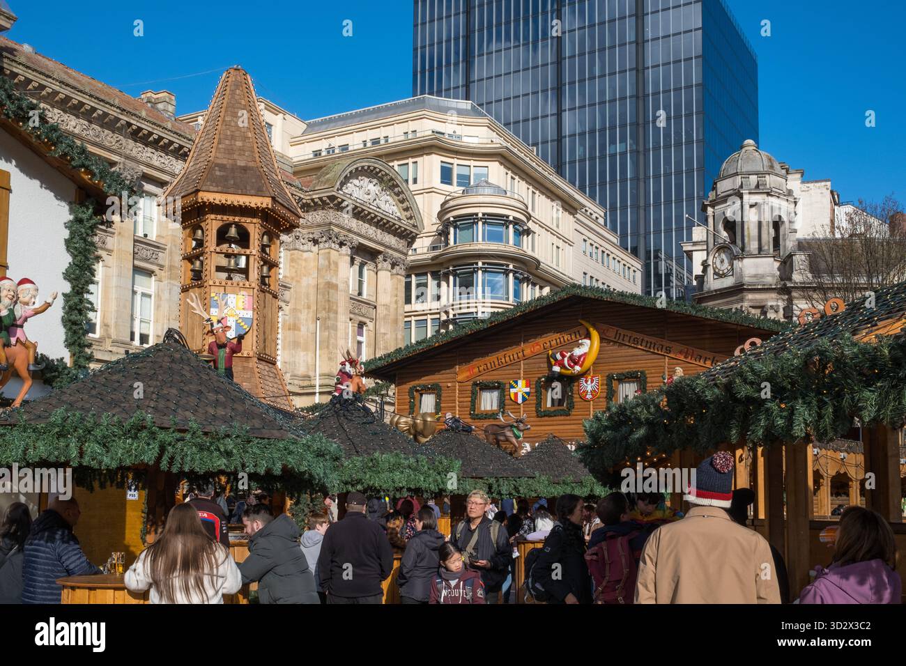 Birmingham christmas market 2025 hi-res stock photography and images ...
