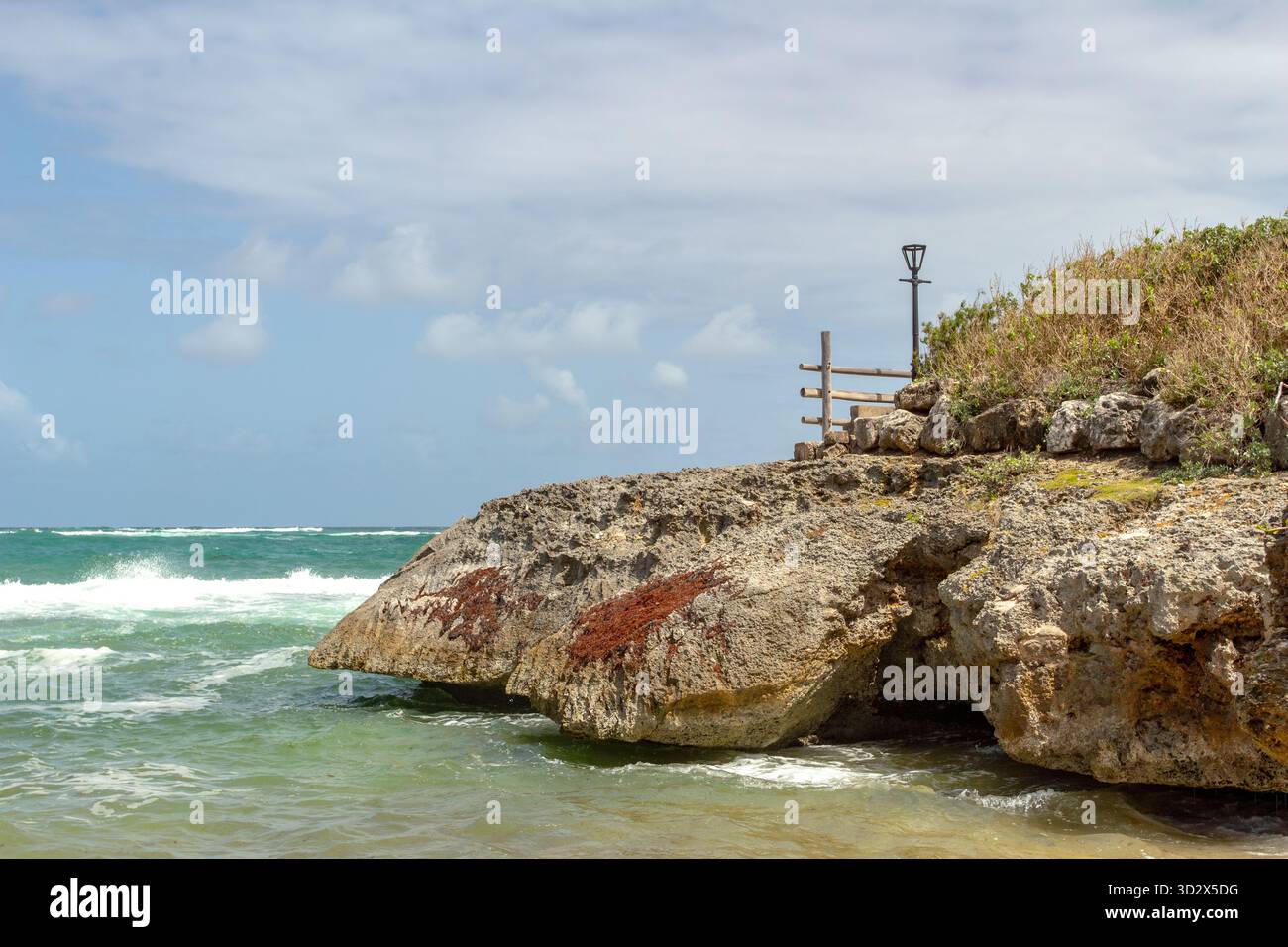 Shark hole barbados hi-res stock photography and images - Alamy