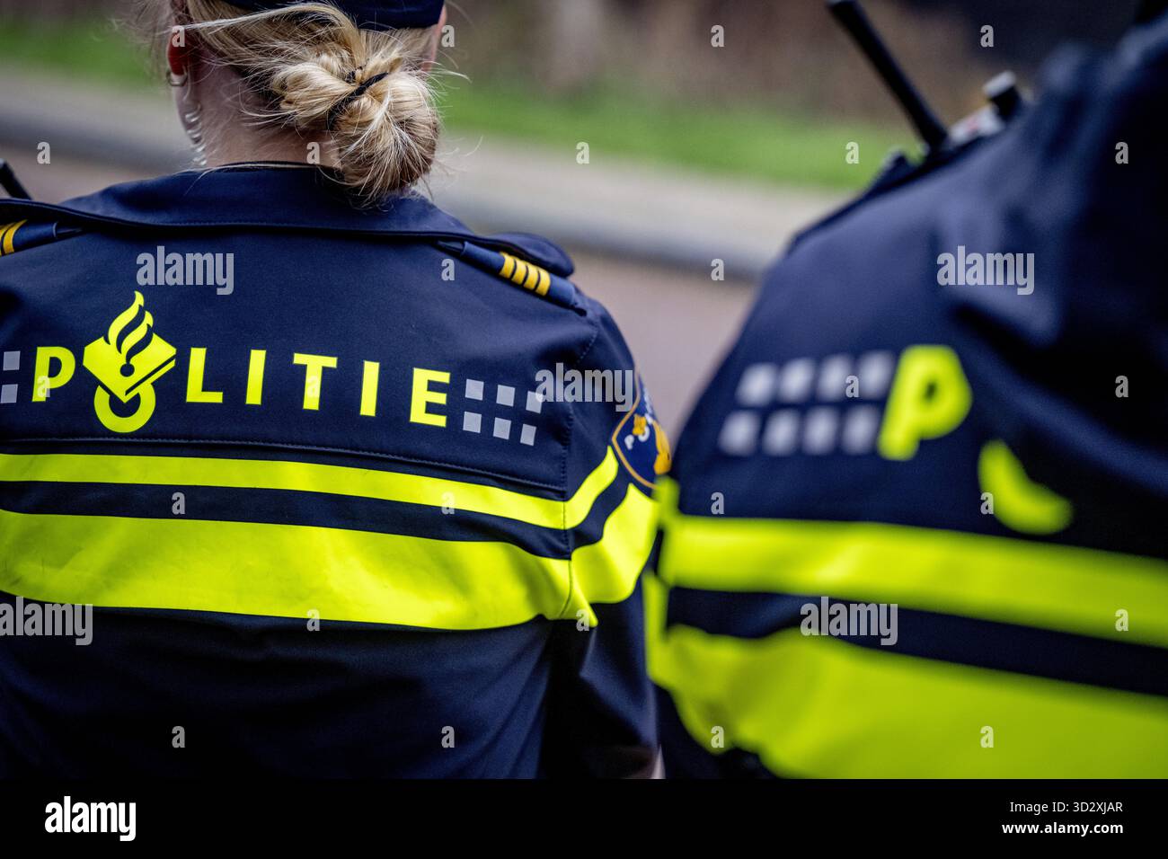 HAARLEM - Police officers at work. ANP /HOLLANDSE HOOGTE /ROBIN UTRECHT ...
