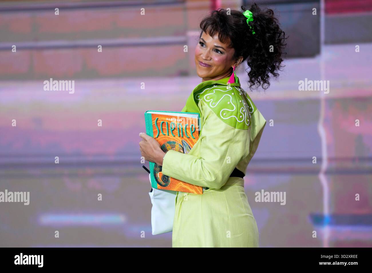 Laura Jarrett dresses as Lisa Turtle from "Saved by the Bell" during ...