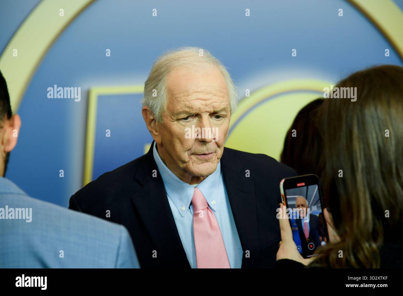 Charlie Gibson attends "Good Morning America" 50th Anniversary ...