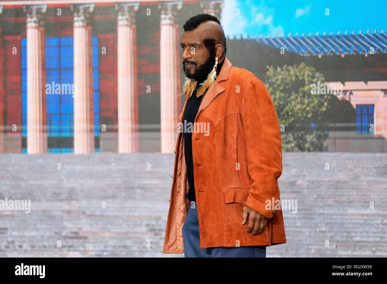 Al Roker dresses as Clubber Lang during NBC's Today show Halloween ...