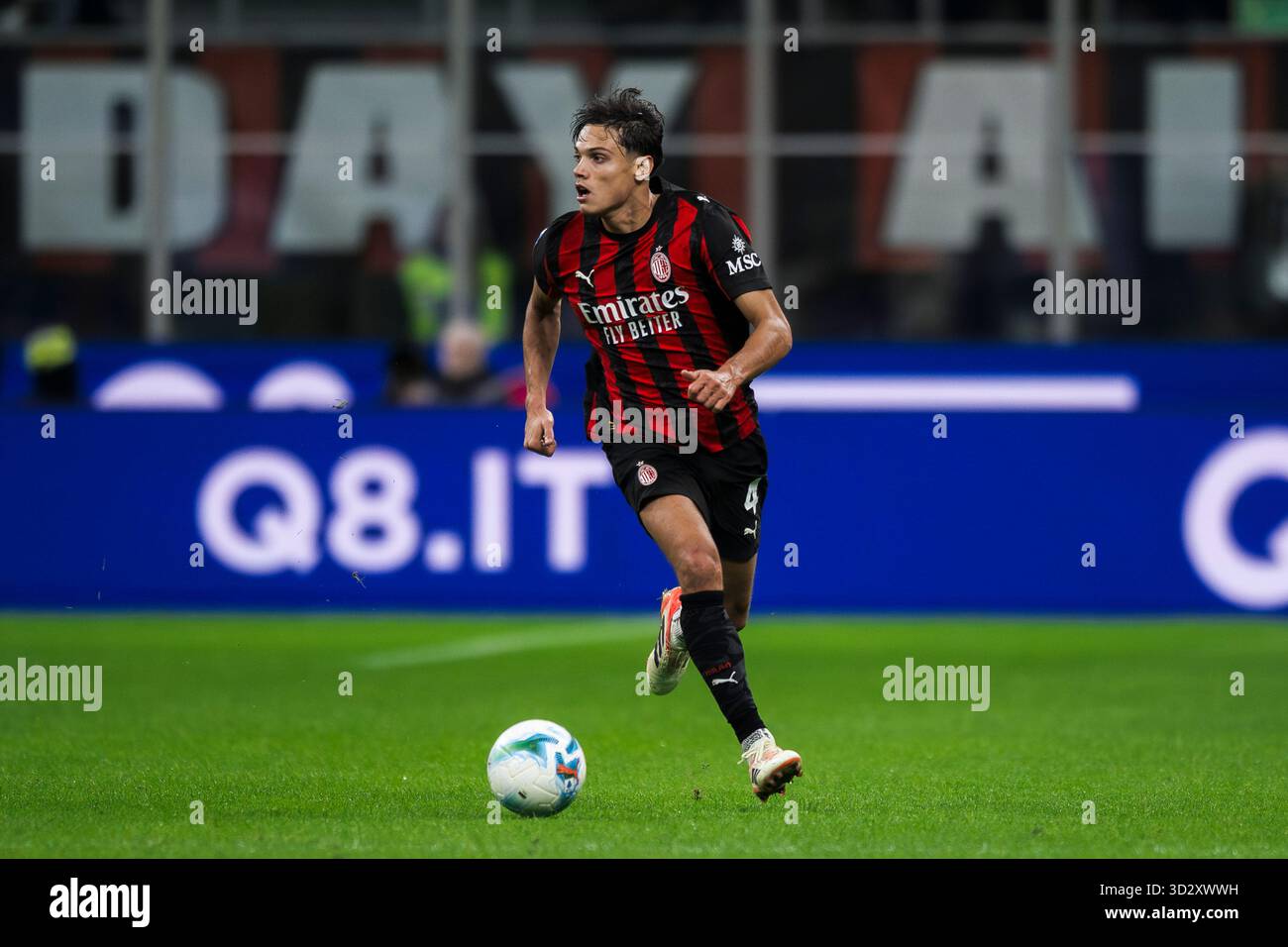 Samuele Ricci of AC Milan in action during the Serie A football match ...