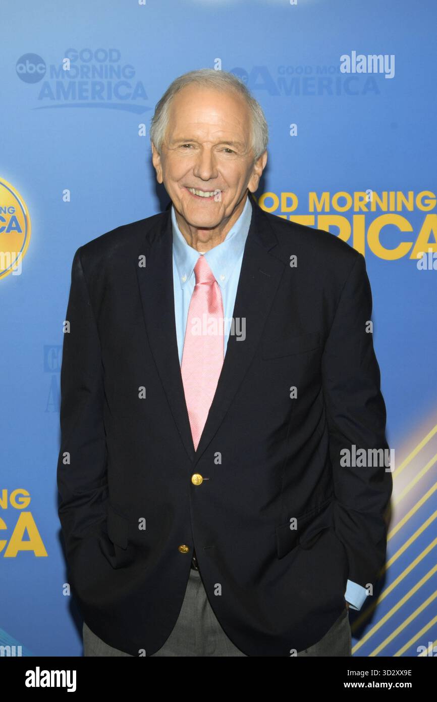 Charlie Gibson attends "Good Morning America" 50th Anniversary ...