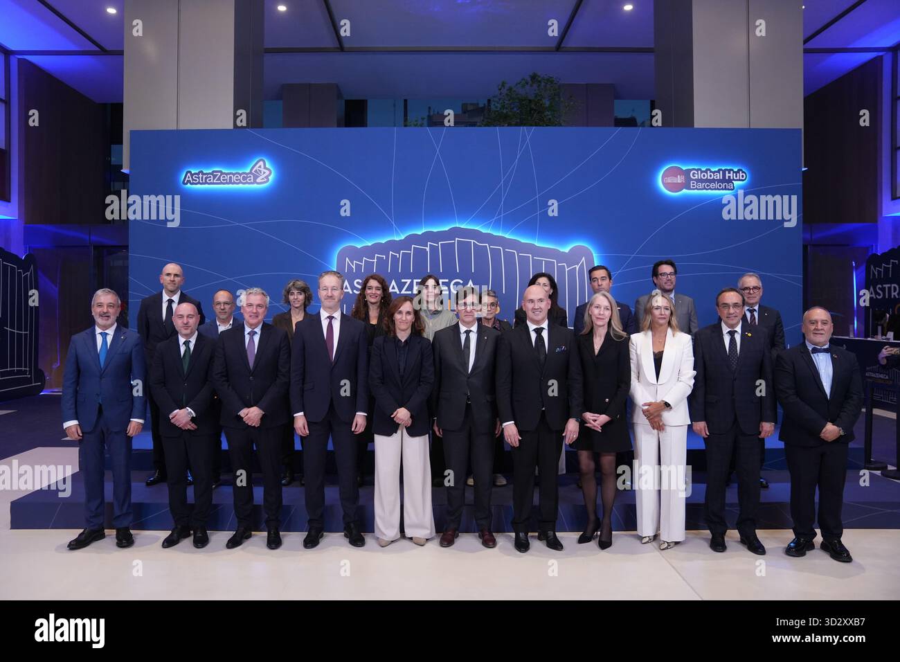 Family photo during the inauguration of AstraZeneca Global's new ...