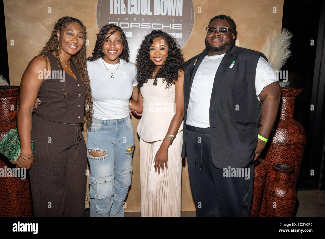 (L-R) Keyana Darling, Calicia Johnson, Raisha Smith, and Willie ...