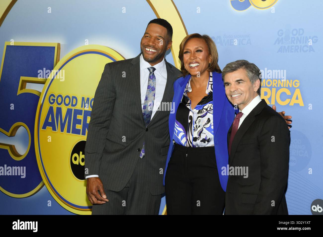 Michael Strahan, Robin Roberts and George Stephanopoulos attend the ...