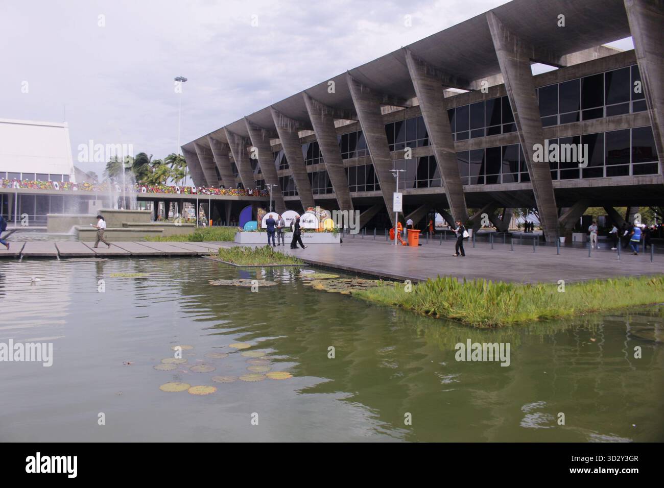 RIO DE JANEIRO, RJ - 03.11.2025: COP30 LOCAL LEADERS FóRUM RJ - Local ...