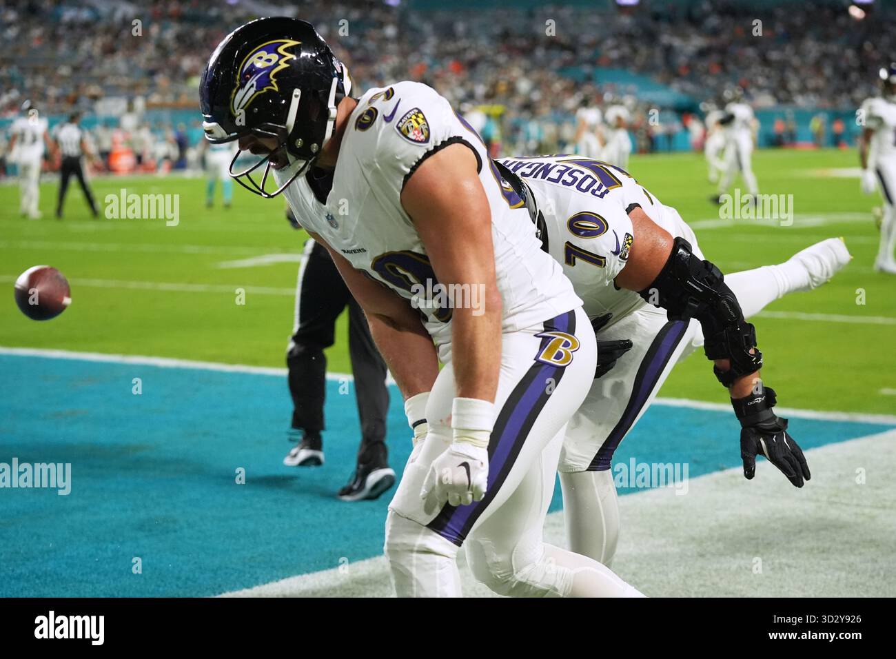 Baltimore Ravens' Mark Andrews (89) reacts after scoring a touchdown ...