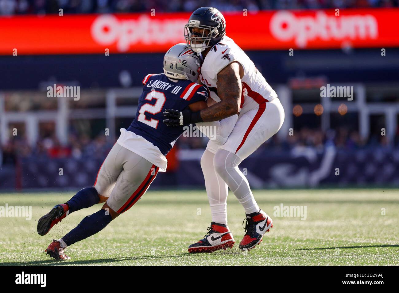 New England Patriots linebacker Harold Landry III (2) battles with ...