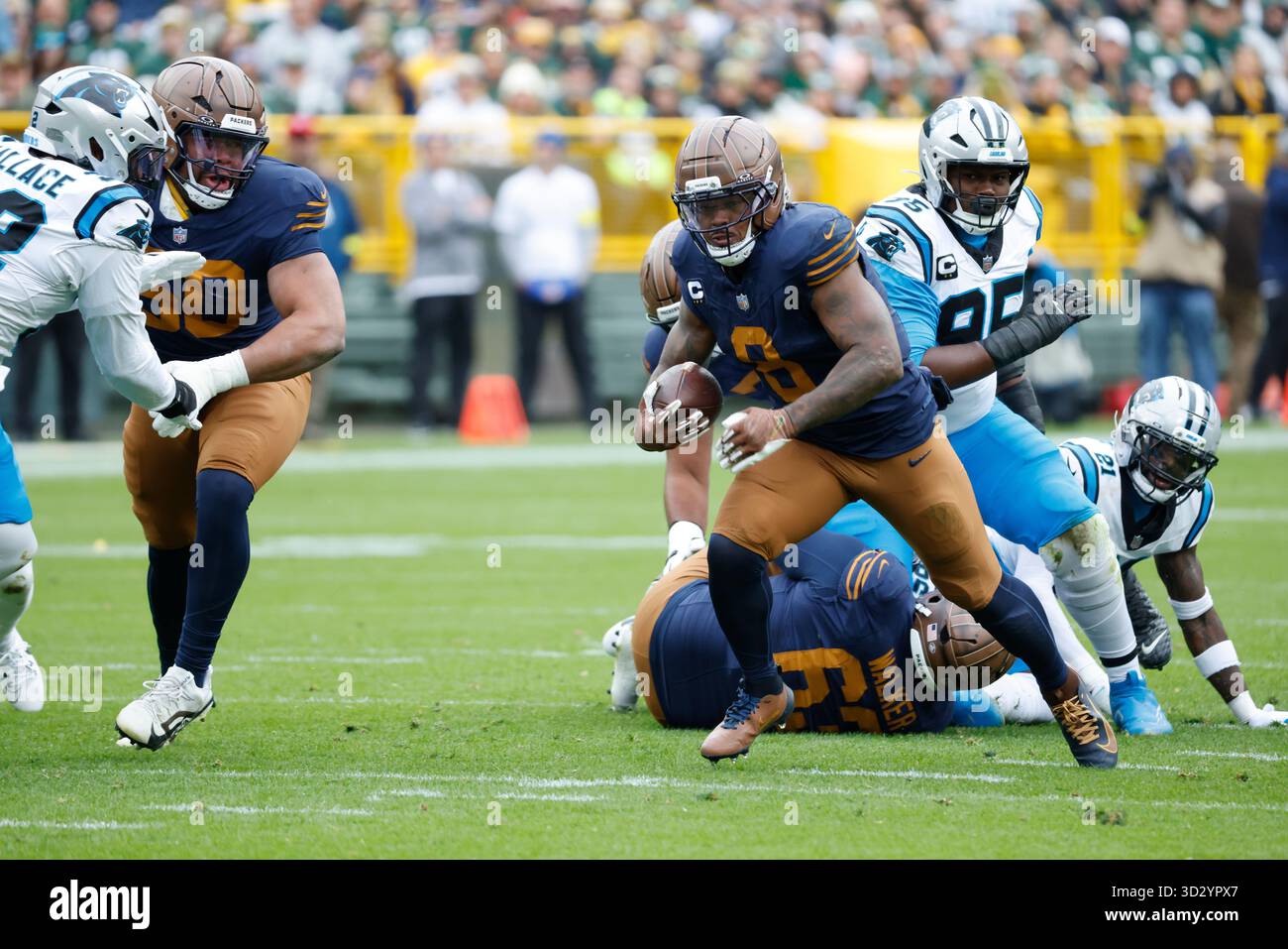 Green Bay Packers running back Josh Jacobs (8) during an NFL football ...