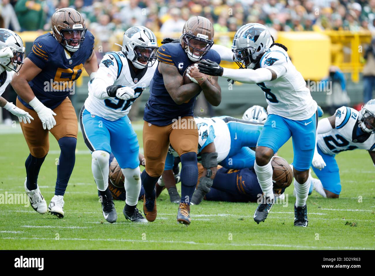 Green Bay Packers running back Josh Jacobs (8) during an NFL football ...