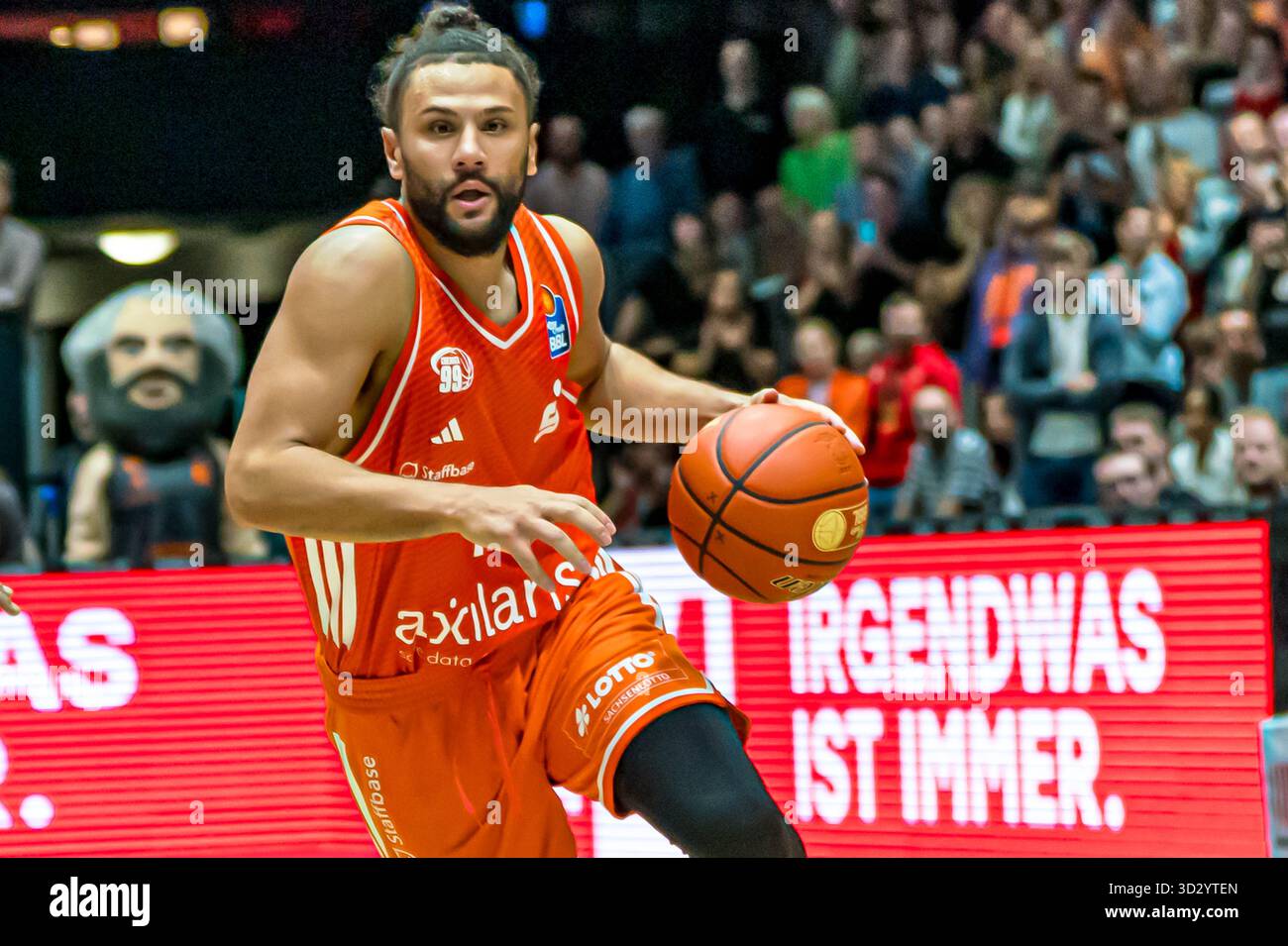 Chemnitz, Deutschland 01. November 2025: 1.BBL - 2025/2026 - Niners ...