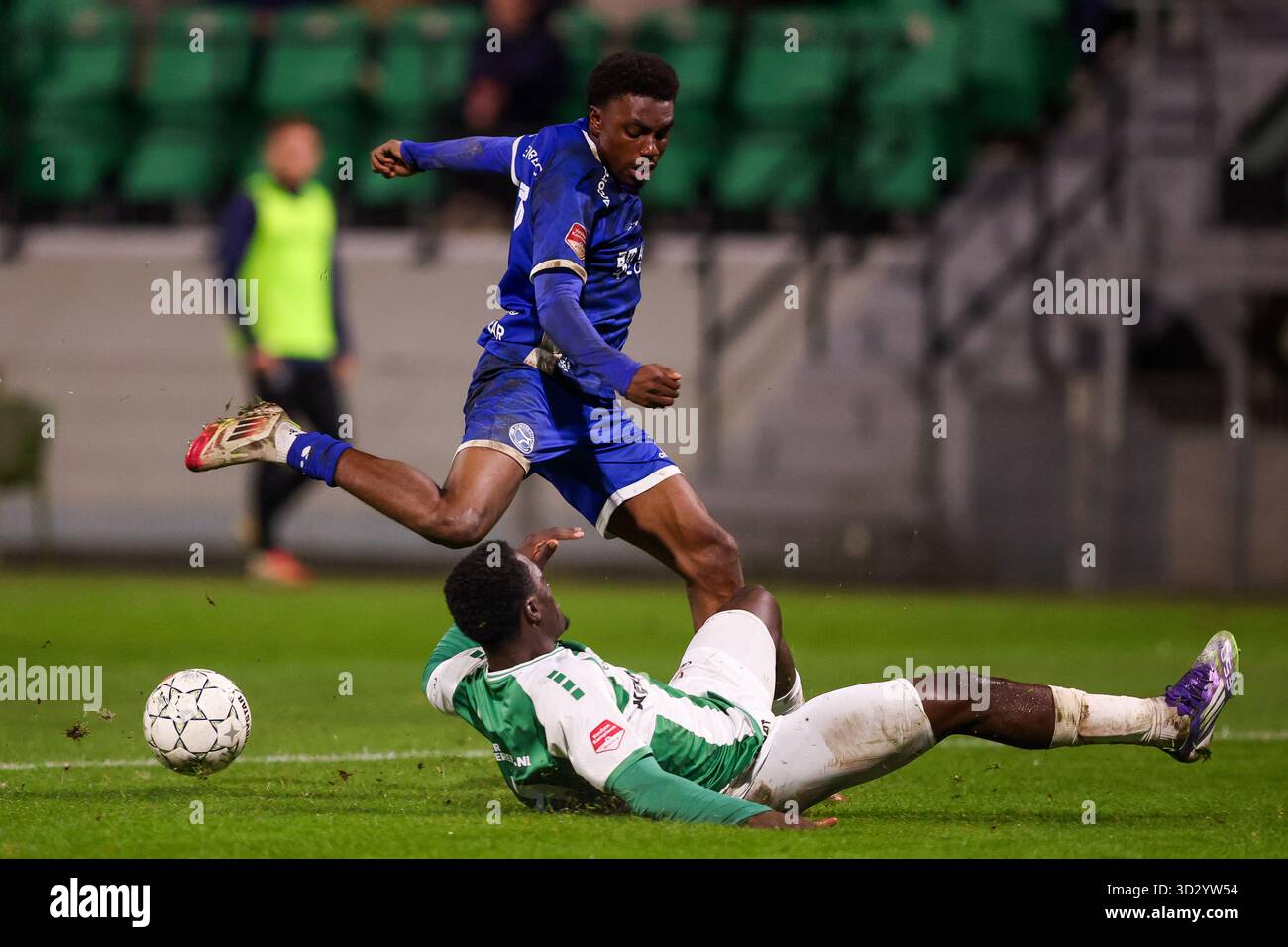 DORDRECHT, NETHERLANDS - NOVEMBER 3: Emmanuel Poku of Almere City FC is ...