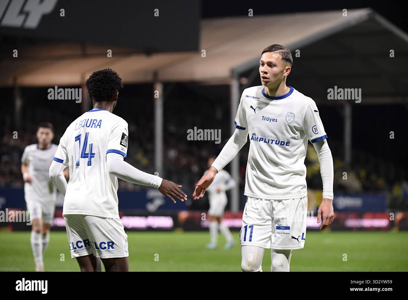 11 Mathys DETOURBET (estac) during the Ligue 2 BKT match between Pau ...