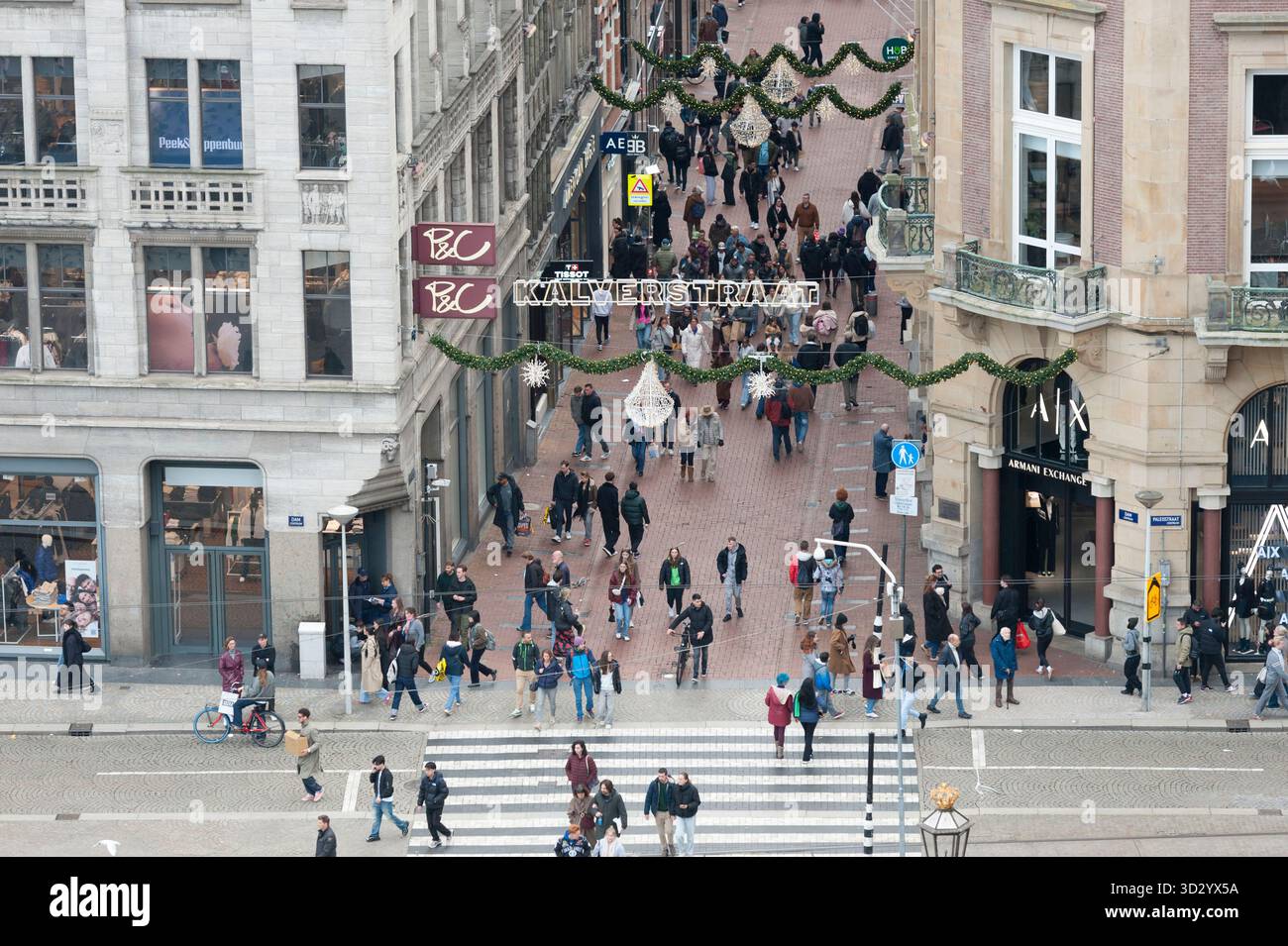 Kalverstraat amsterdam overview hi-res stock photography and images - Alamy