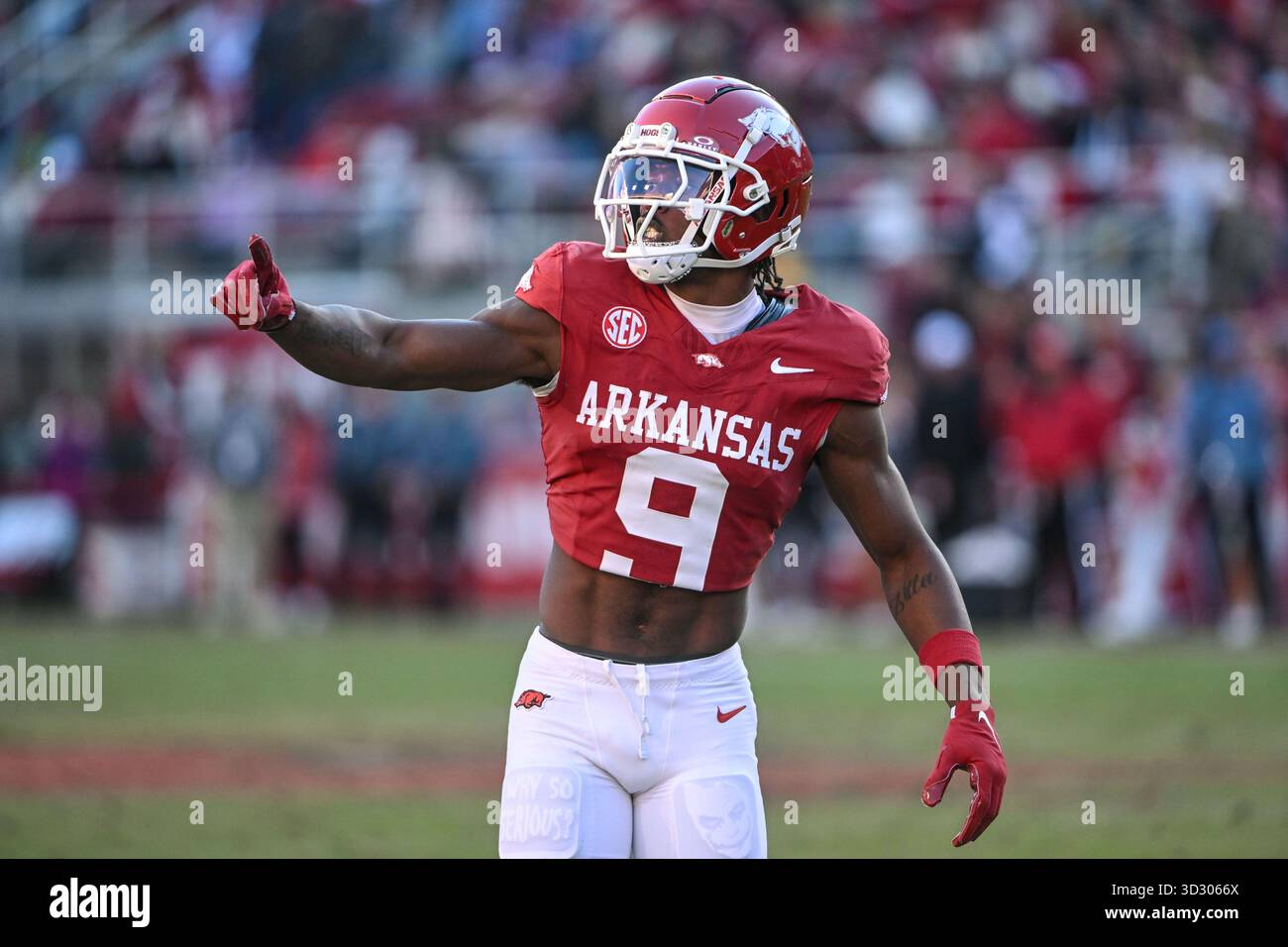 Arkansas wide receiver O'Mega Blake (9) gets ready to run a play ...