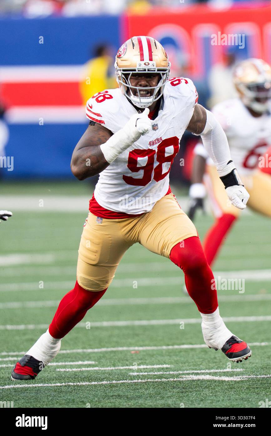 San Francisco 49ers defensive lineman Mykel Williams (98) in action ...