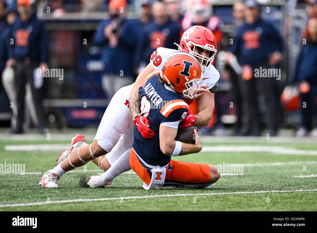 CHAMPAIGN, IL - NOVEMBER 01: Rutgers Scarlet Knights DL Eric O'Neill ...